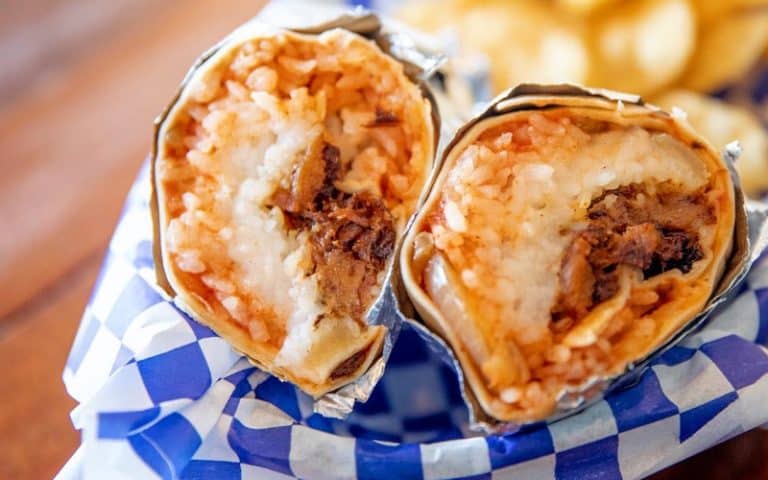 24 Restaurants That Serve the Best Breakfast in Oahu (2026)