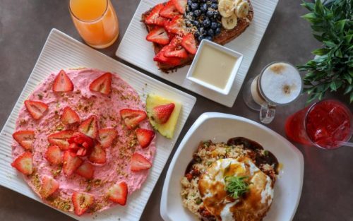 24 Restaurants That Serve the Best Breakfast in Oahu (2026)