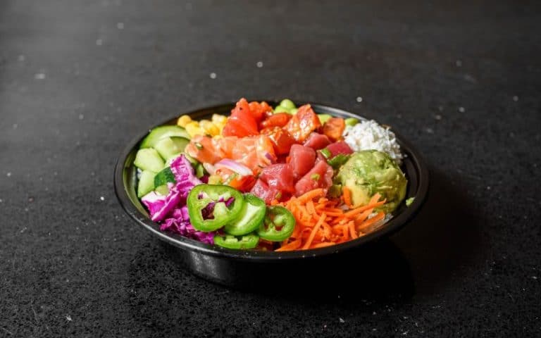 17 Spots to Find the Best Poke in Oahu (2025 Guide)
