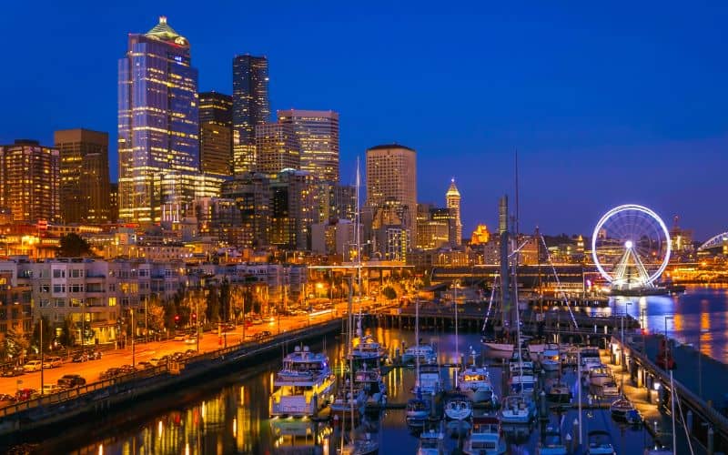 16 Fun Things to Do in Seattle at Night (2026)