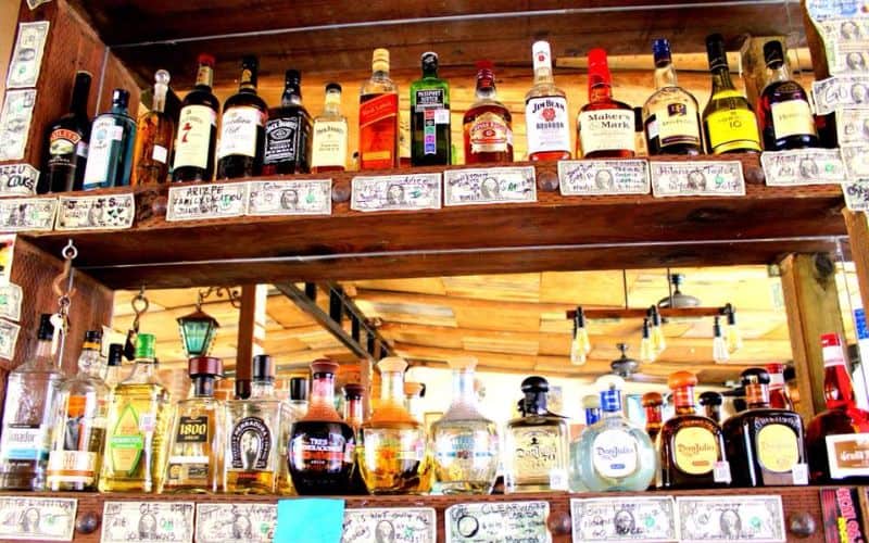 Cabo San Lucas Nightlife: 14 Best Things to Do After Sunset