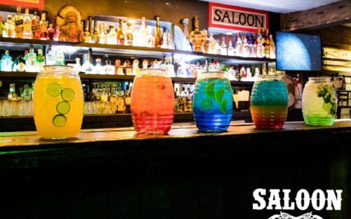 9 Best Bars in Cabo San Lucas for Amazing Drinks (2025)