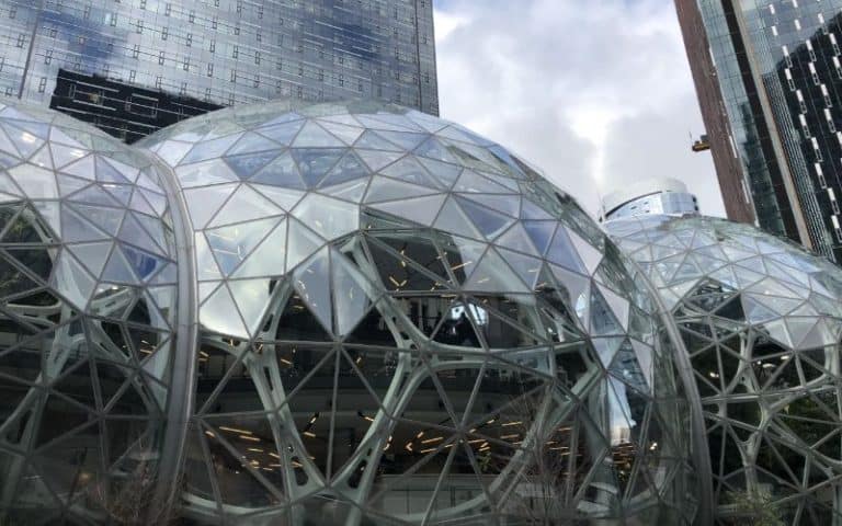 16 Best Things to Do in Seattle Alone (Solo Itinerary) (2026)