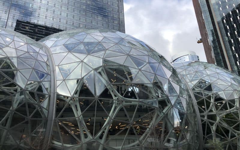 16 Best Things to Do in Seattle Alone (Solo Itinerary) (2026)