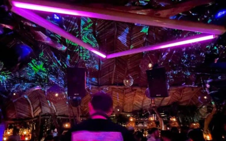 14 of the Best Bars in Tulum for Amazing Drinks (2025)