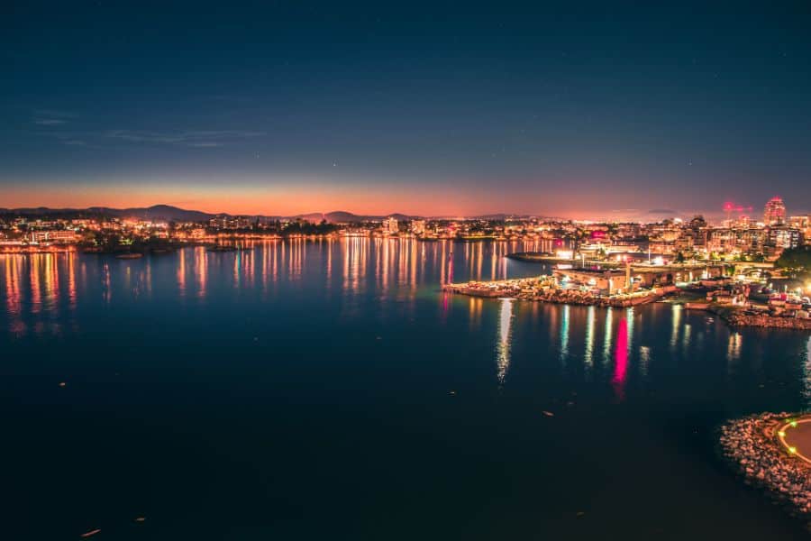 16 Exciting Things to Do in Victoria at Night (2025)