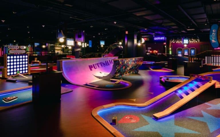 9 Best Mini Golf in & Around Phoenix for a Day of Fun (2025)