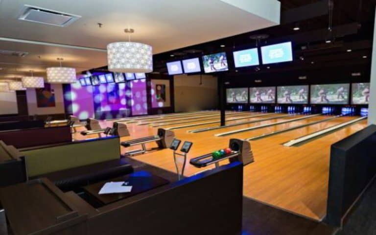 12 Bowling Alleys in Phoenix for the Perfect Strike (2026)