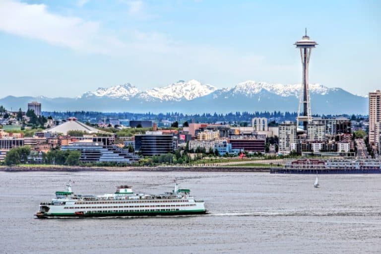 16 Best Things to Do in Seattle Alone (Solo Itinerary) (2025)