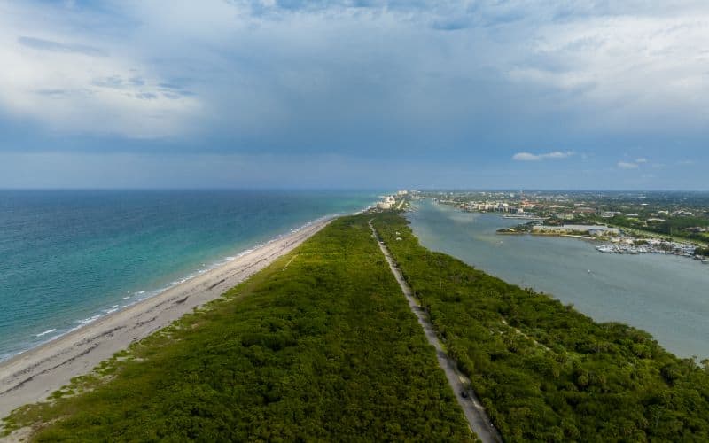 15 Best Beaches Near Port St Lucie to Go Swimming (2025)