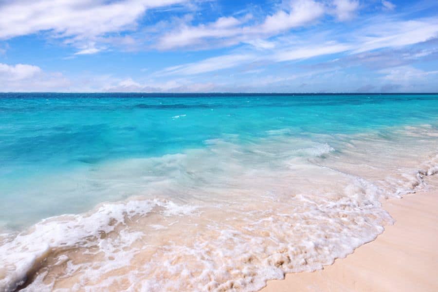 12 Best Public Beaches in Cancun Without Seaweed (2025)