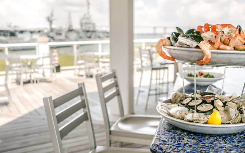 19 Restaurants for Waterfront Dining in Charleston SC (2025)