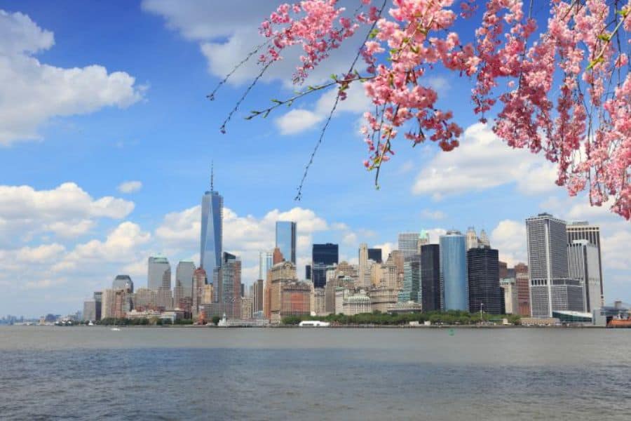 23 Best USA Places to Visit in April (2025)