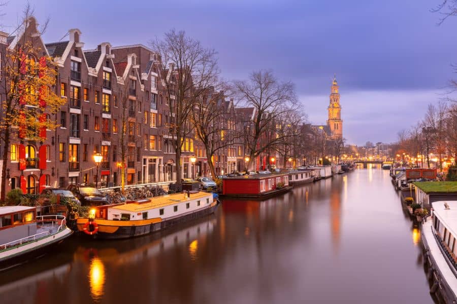 Ultimate Guide to Traveling to Amsterdam in January (2025)