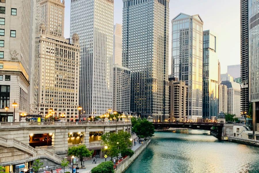 Best Time To Visit Chicago (Month by Month Breakdown) (2026)