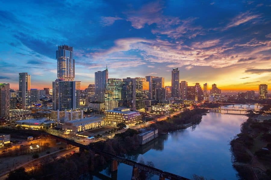 Austin Nightlife: 15 Fun Things to Do at Night (2026)